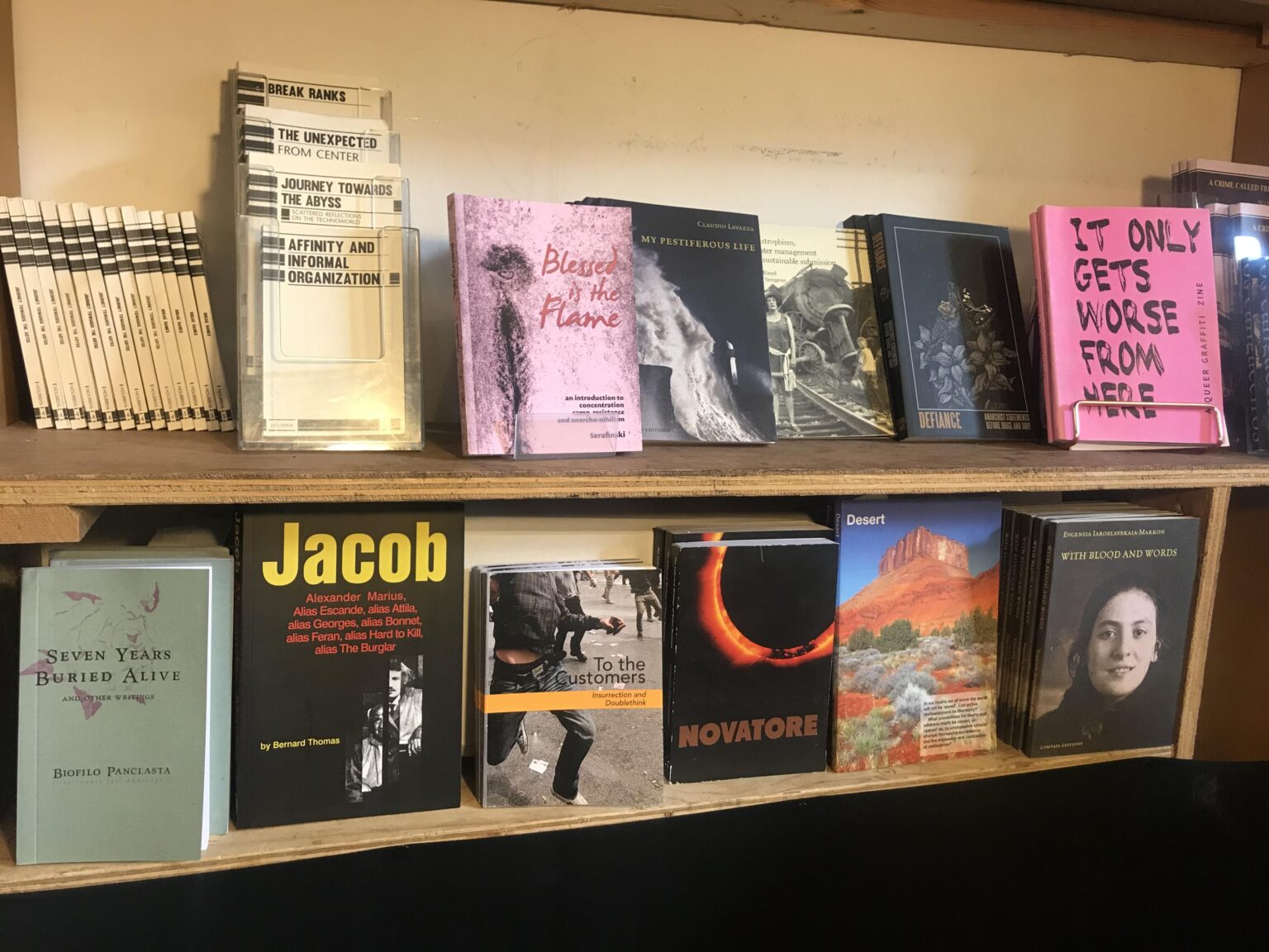 London: Touchpaper Anarchist Library Now Open! | anarchistnews.org